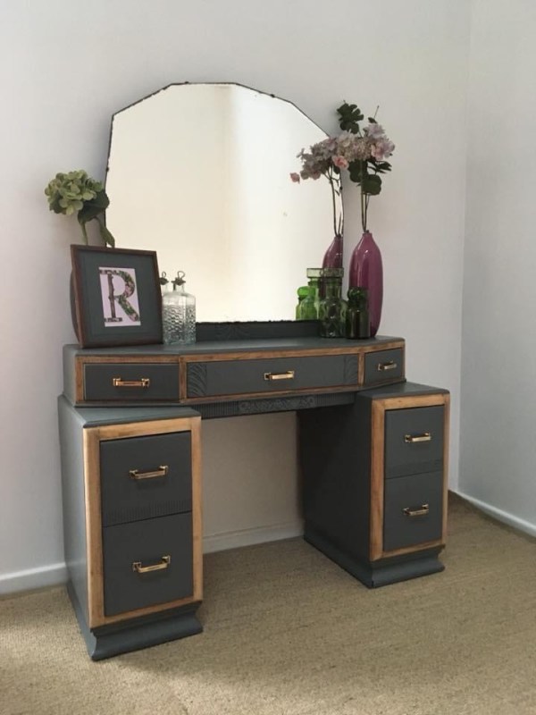 Les coiffeuses – DU BAZAR DANS MA MAISON